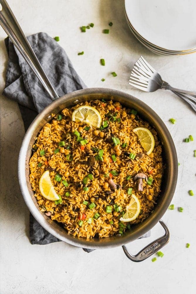 One-Pan Quick + Easy Vegetarian Paella - A Sassy Spoon®