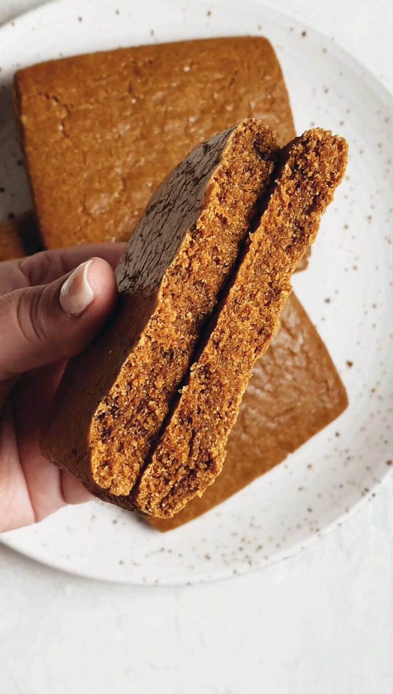 Paniqueques/Queques Cubanos (Molasses Cookies) - A Sassy Spoon