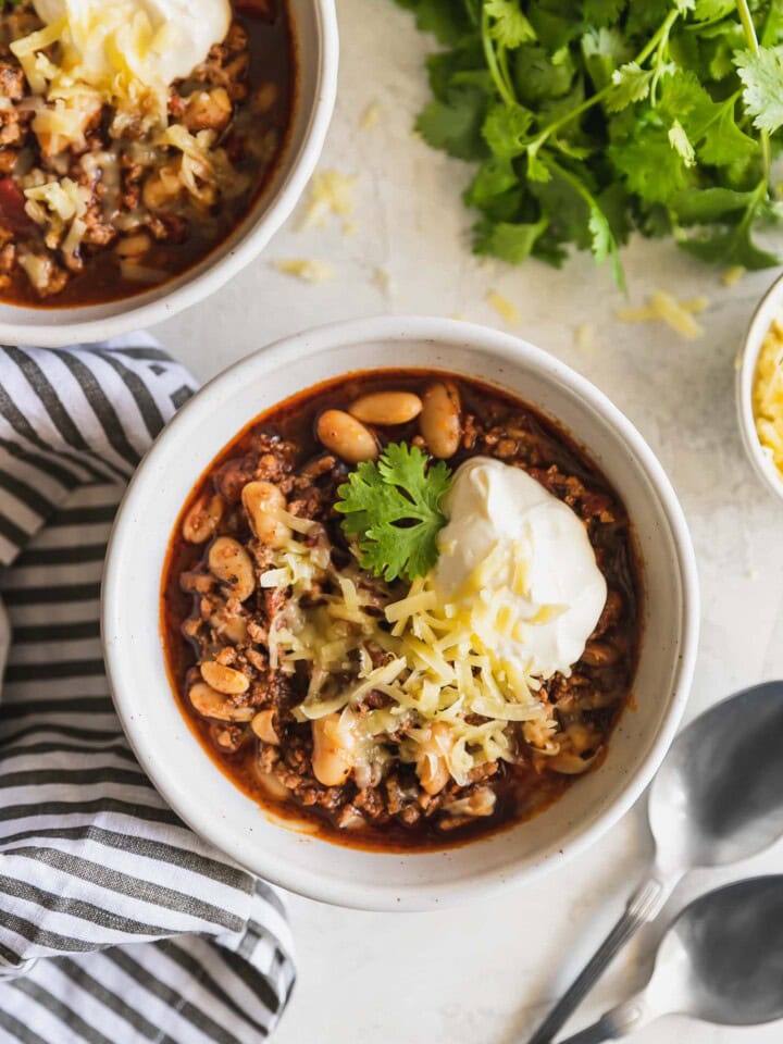 35-Minute White Bean Turkey Chorizo Chili - A Sassy Spoon