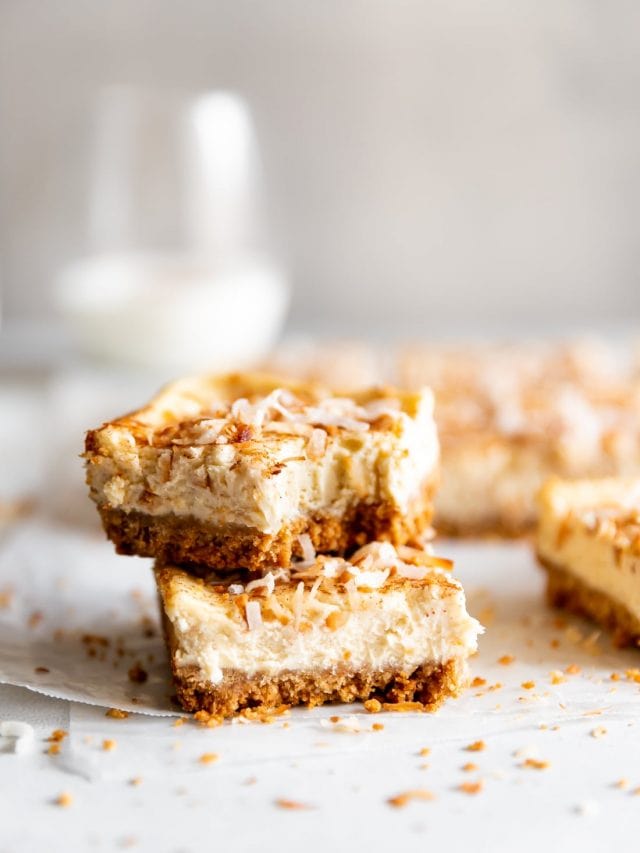 Coquito Cheesecake Bars (Puerto Rican Eggnog) - A Sassy Spoon