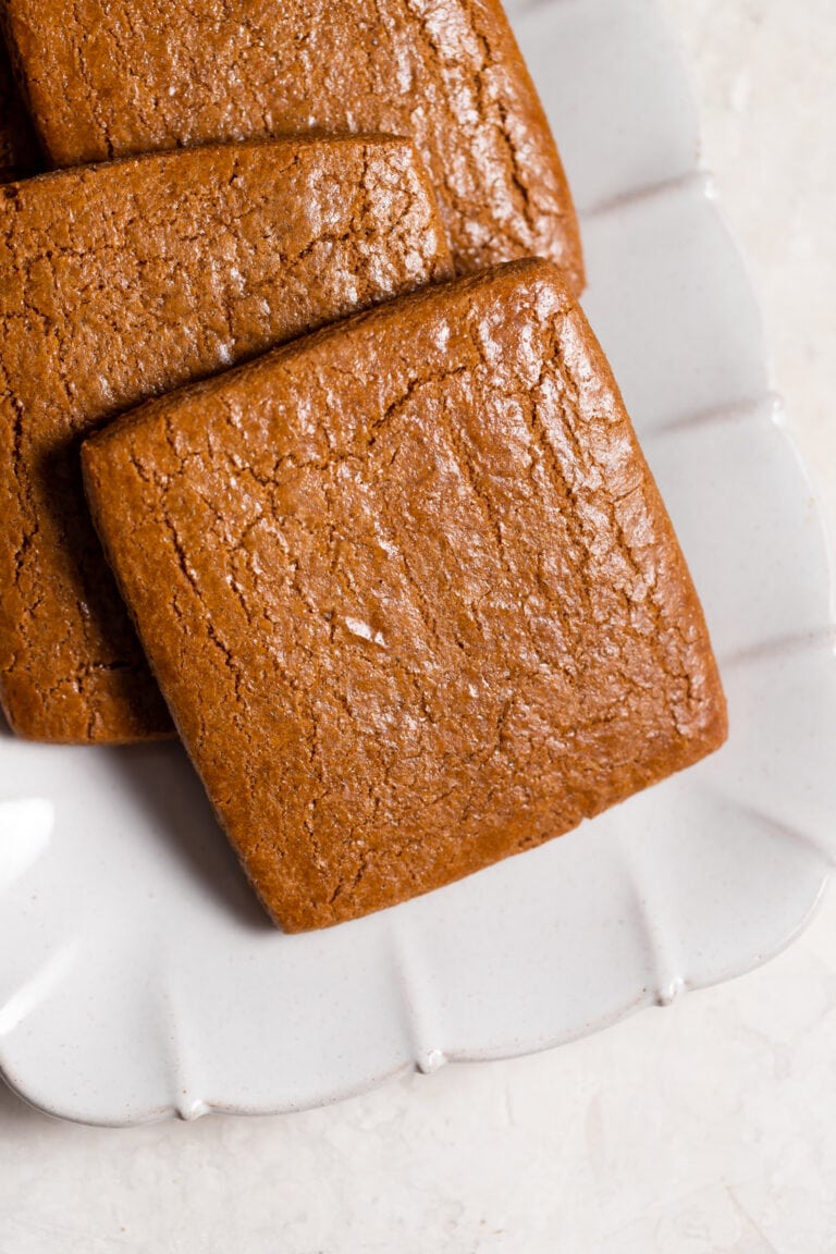 Paniqueques/Queques Cubanos (Molasses Cookies) - A Sassy Spoon