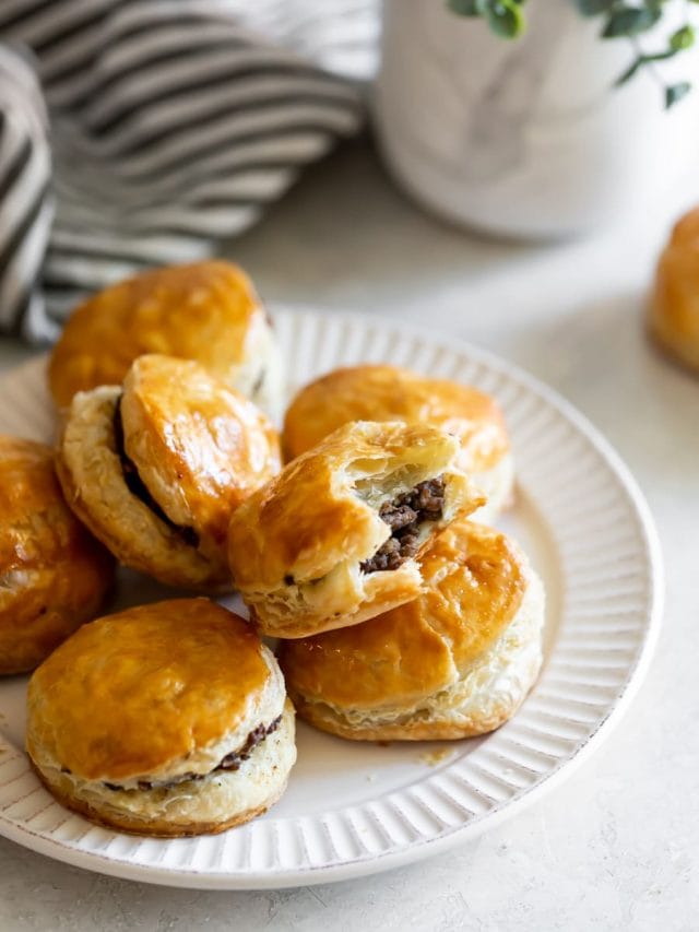 Pastelitos De Carne (Cuban Beef Pastries) - A Sassy Spoon®