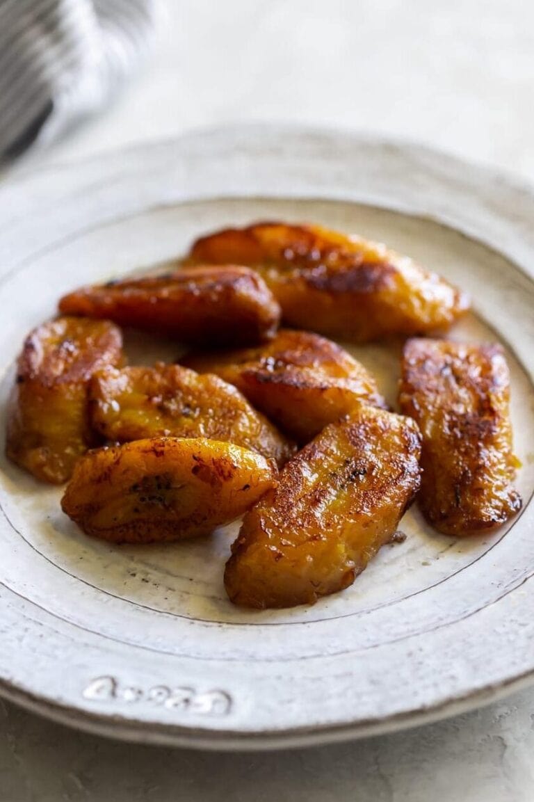 15-Minute Pan-Fried Sweet Plantains (Maduros) - A Sassy Spoon®